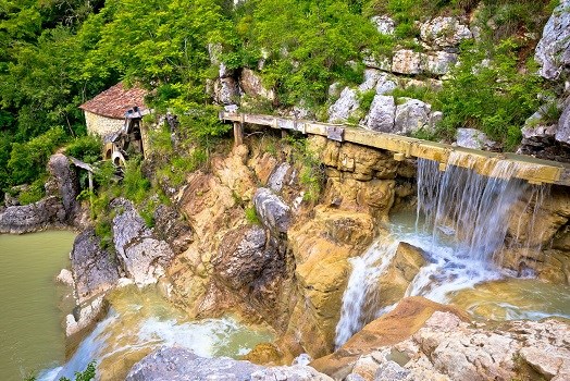 Beeindruckende Naturschauspiele: Kroatiens schönste Wasserfälle - Vacasol